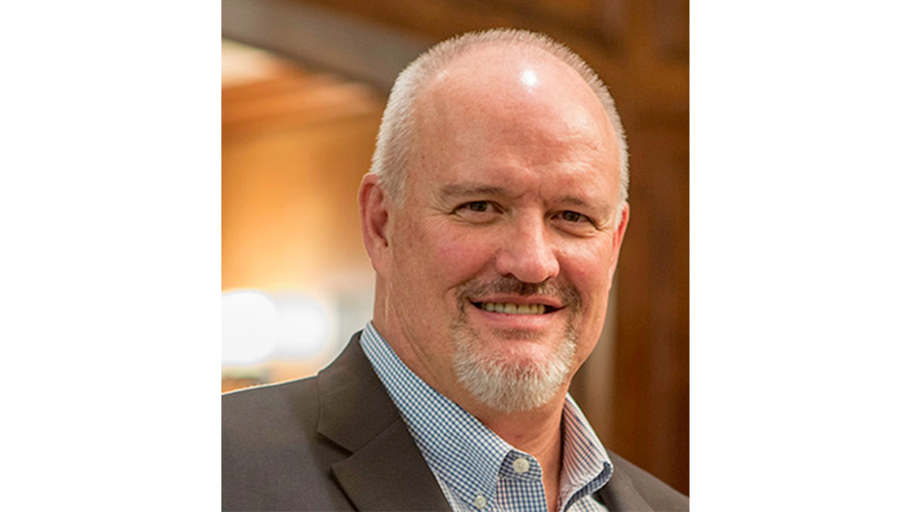 Western Building Material Association installs new president