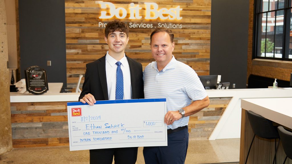 Do it Best awards intern with $1,000 scholarship