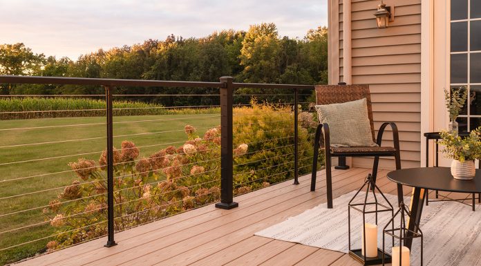 Westbury® Bella Cavo Horizontal Cable Railing