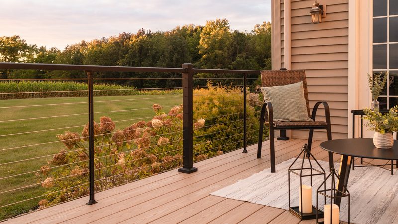 Westbury® Bella Cavo Horizontal Cable Railing